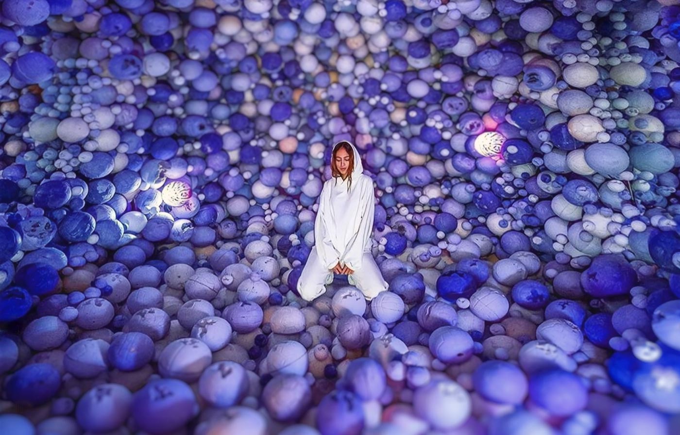 Vibrant and Venetian: 10 Exciting Ways to Experience Amsterd