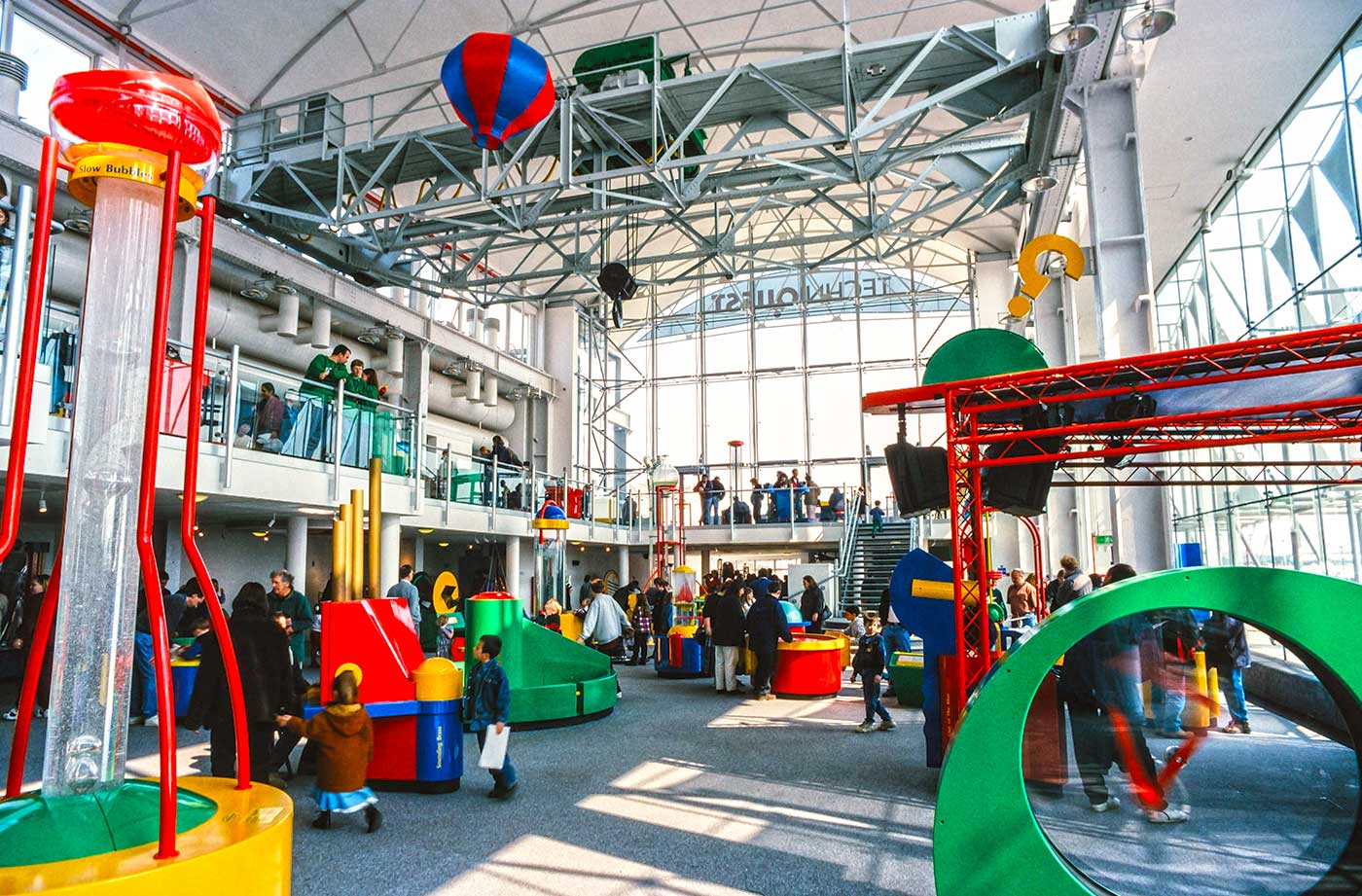 Cardiff Ultimate Travel Guide